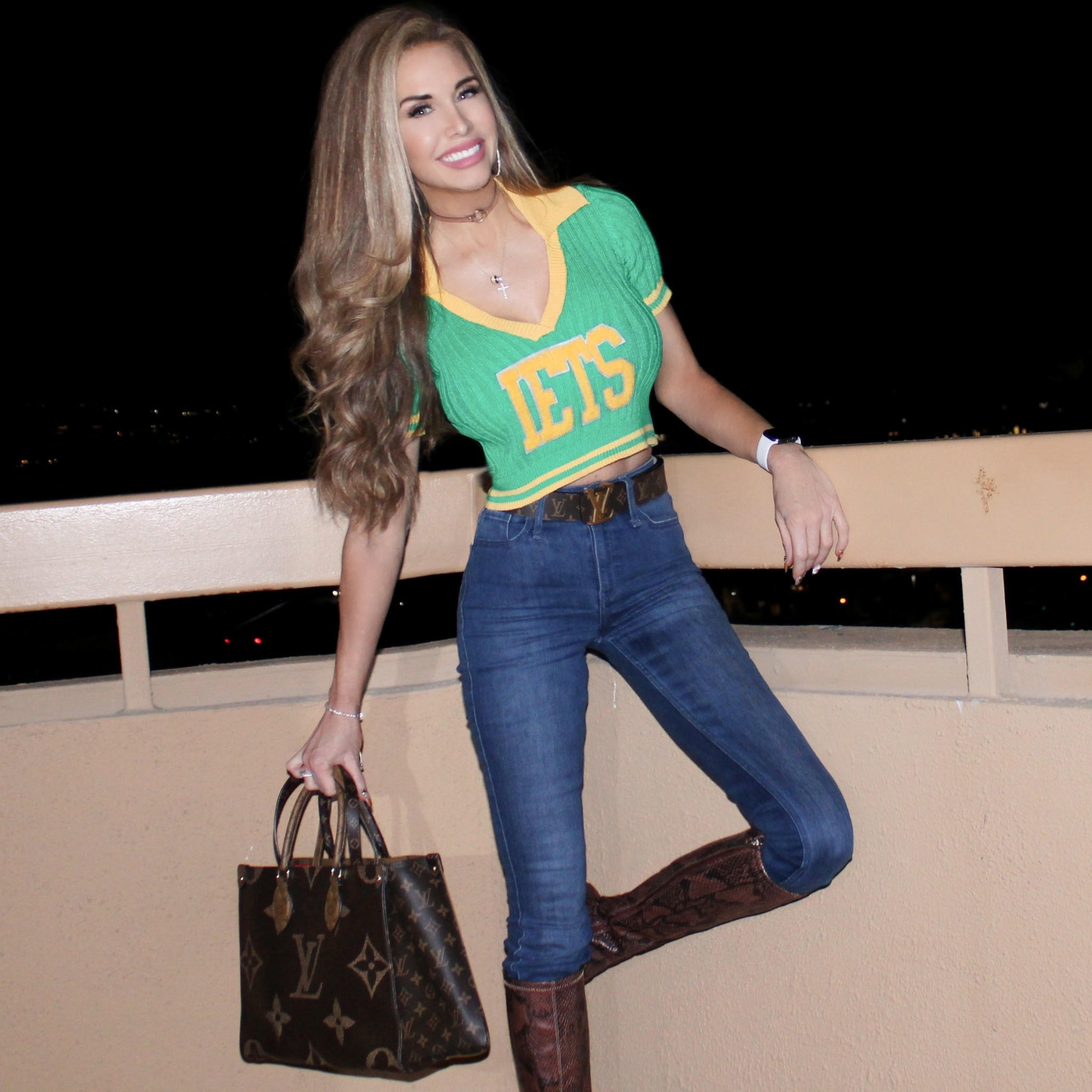 7 Stylish Arcade Date Outfit Ideas You’ll Love - Magic of Clothes