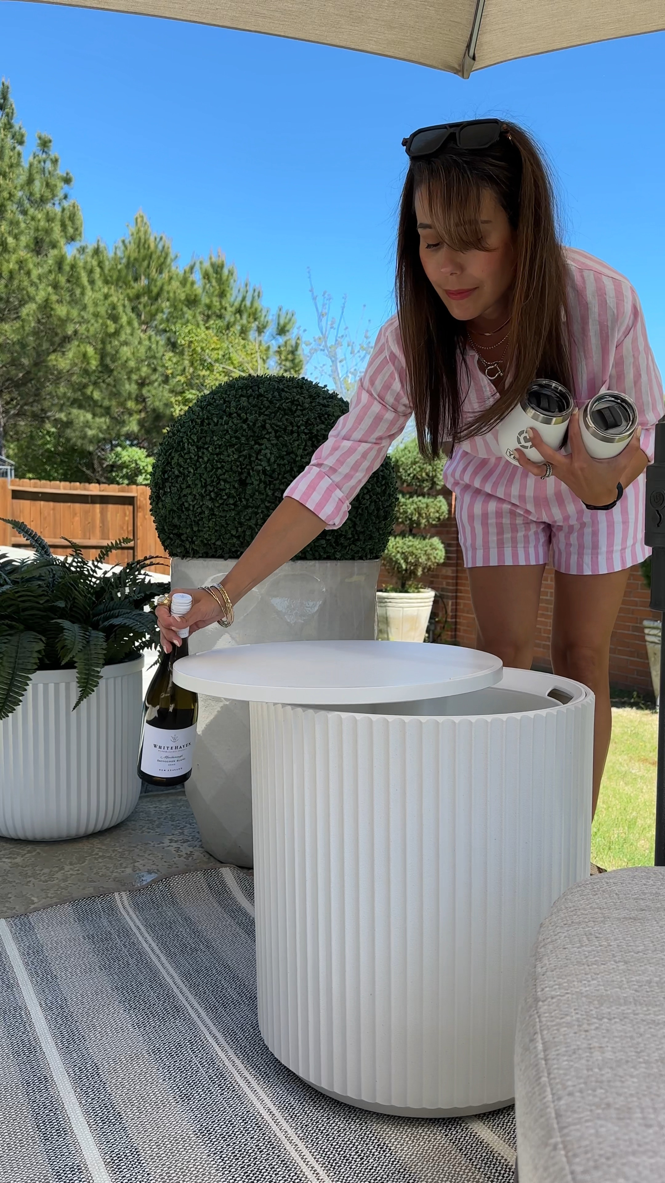 Outdoor cooler end table store