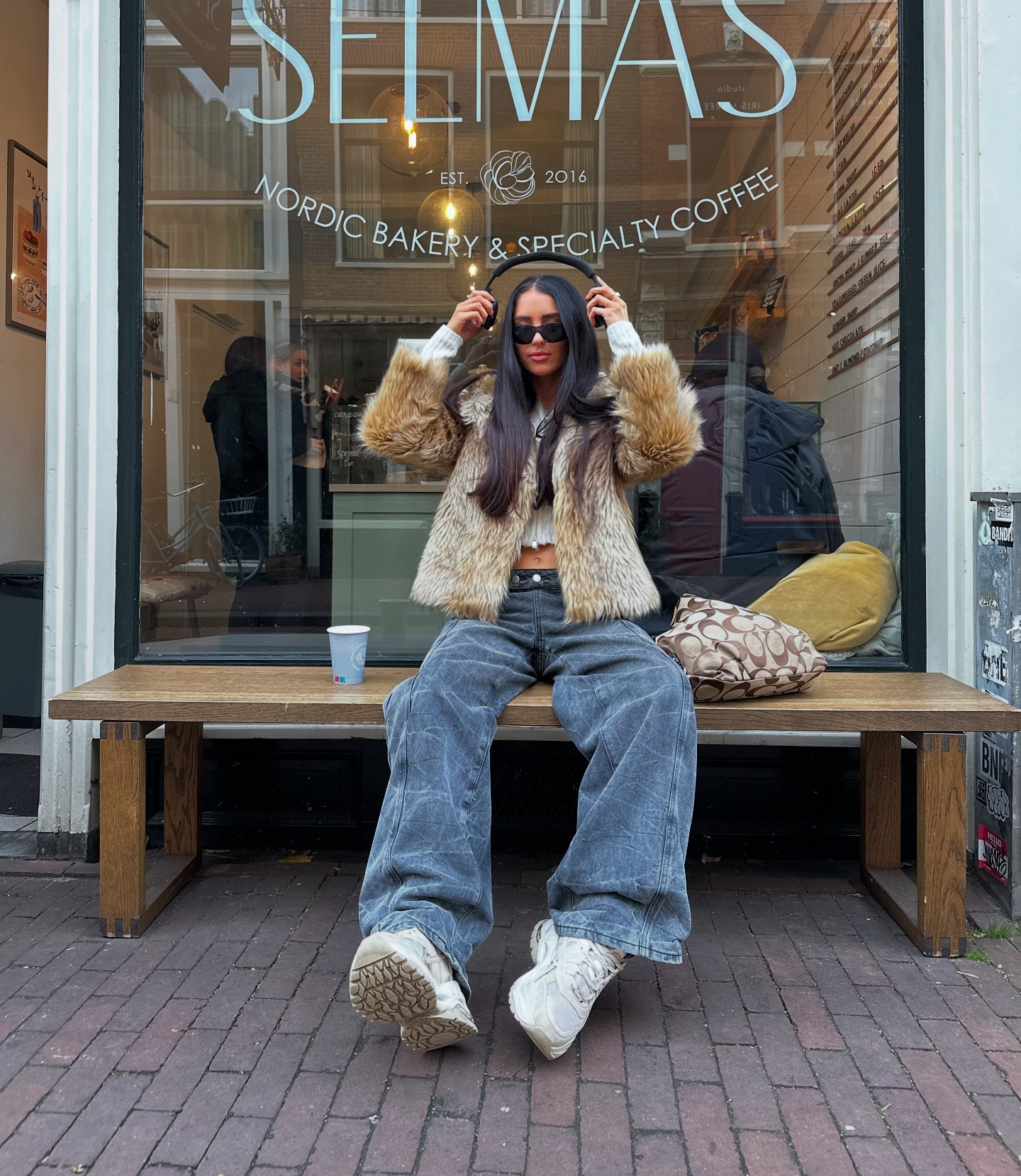 7 Stylish Arcade Date Outfit Ideas You’ll Love - Magic of Clothes