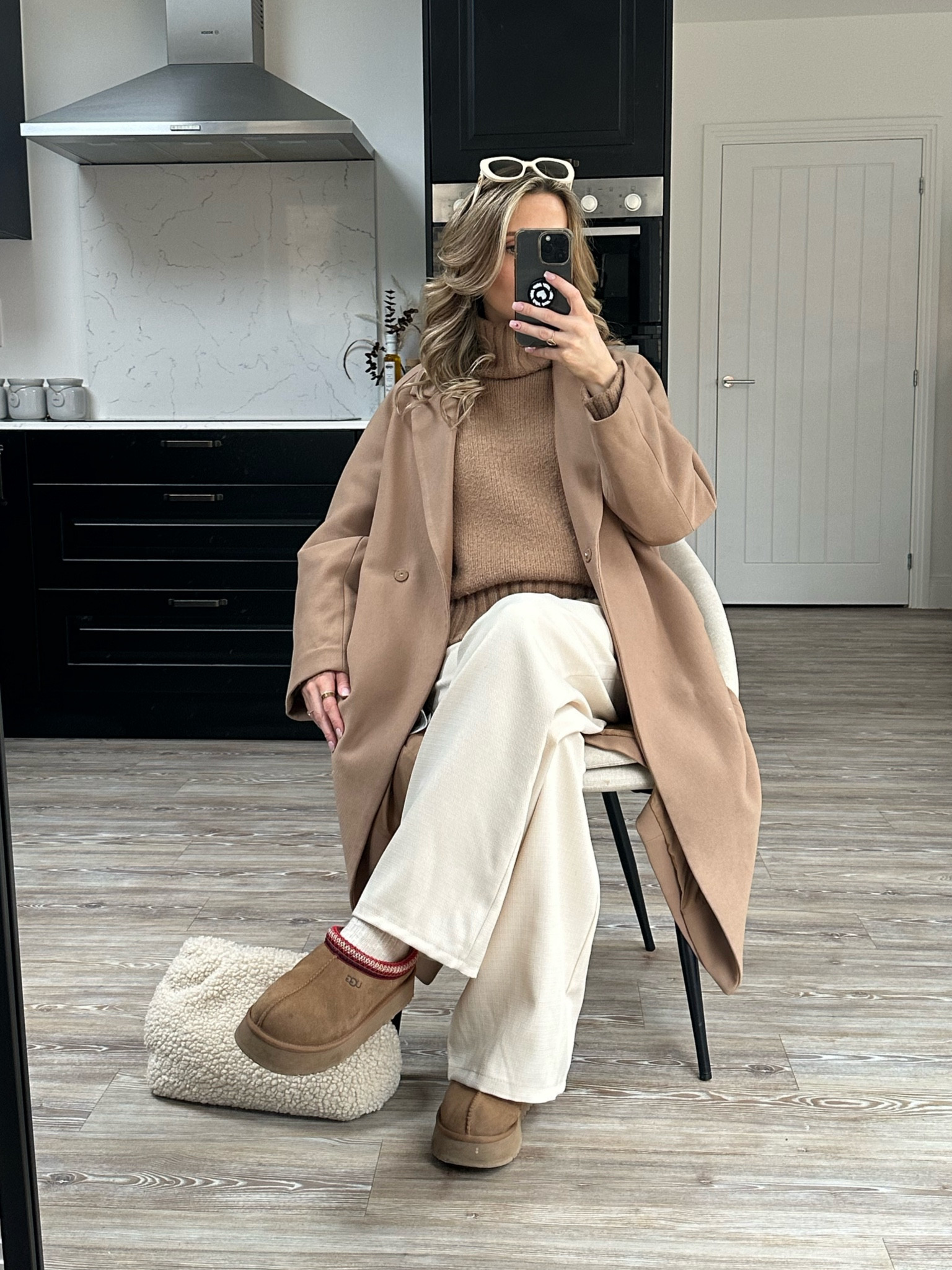 Effortlessly Chic: 18 Neutral Outfit Ideas for Everyday Glam - Magic of ...