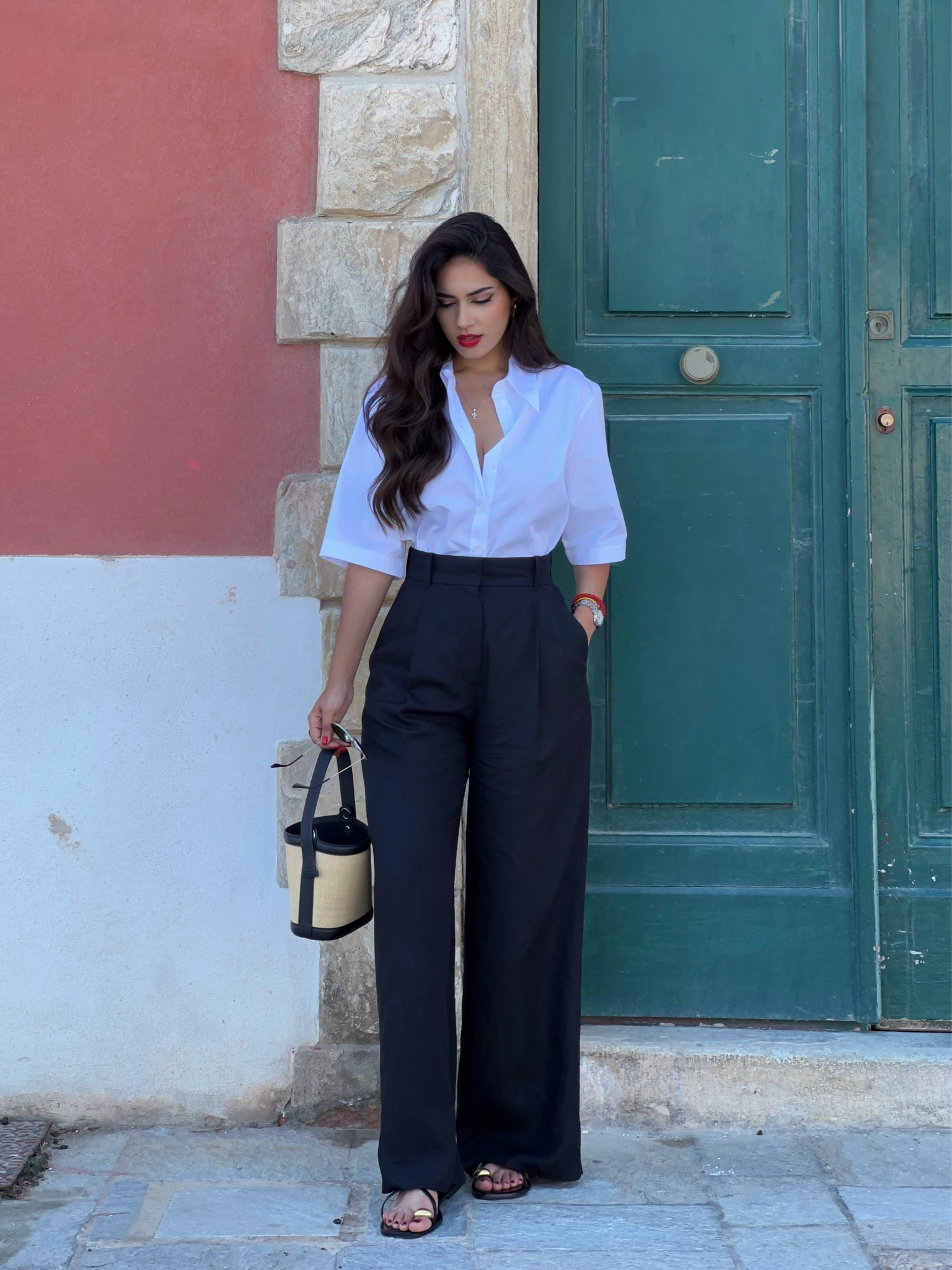 10 Chic and Professional Teacher Outfit Ideas to Elevate Your Classroom ...