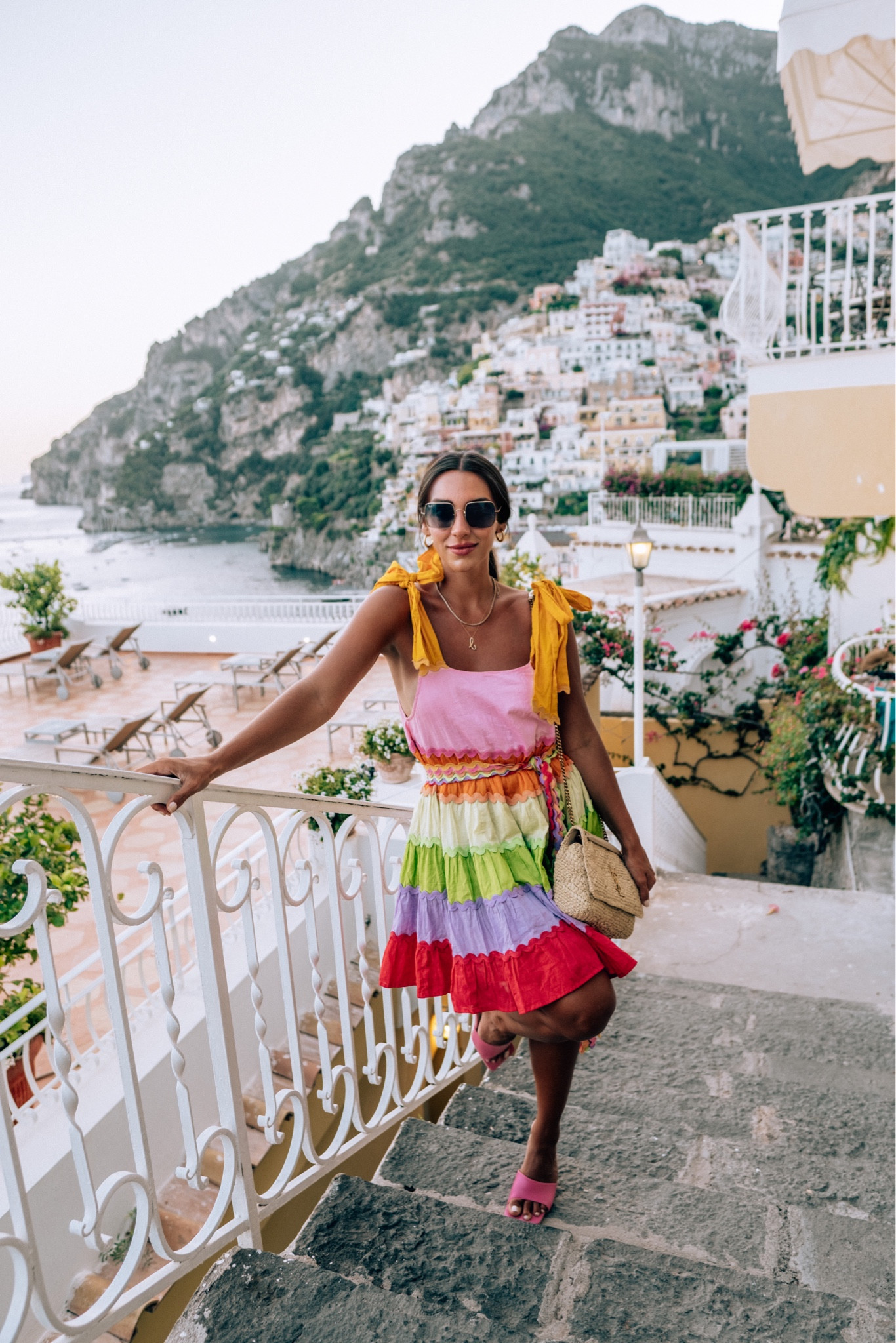 10 European Summer Outfits to Inspire Your Next Vacation - Magic of Clothes