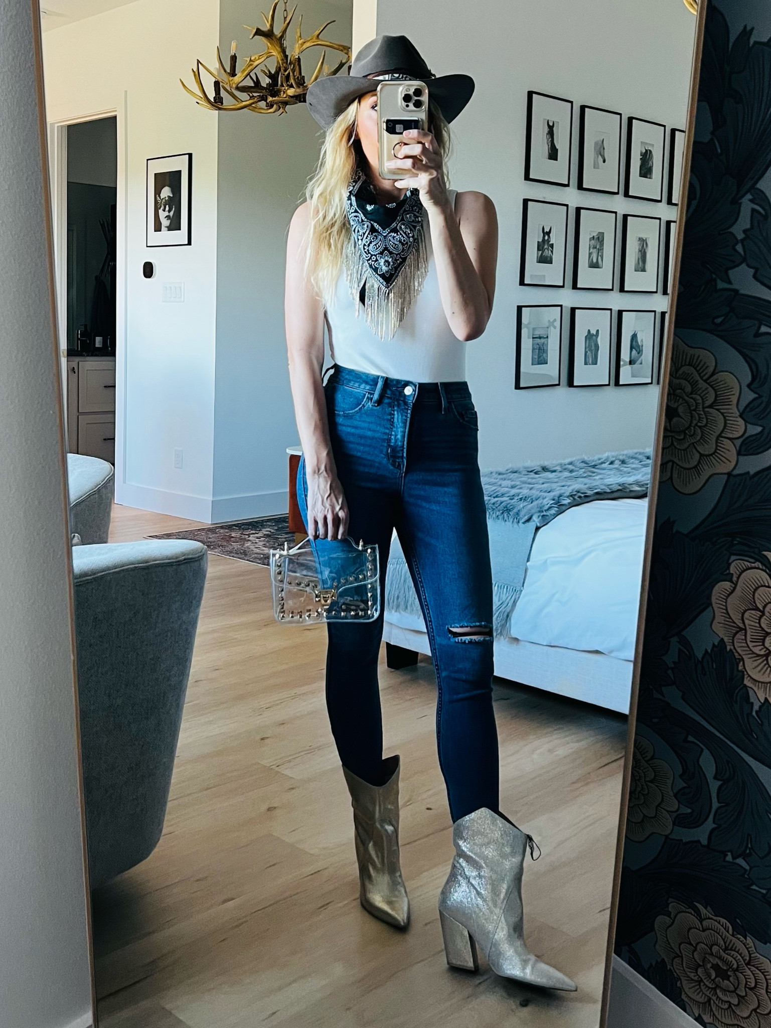 Denim Dreams: 10 Boots and Jeans Outfit Ideas for Every Season - Magic ...