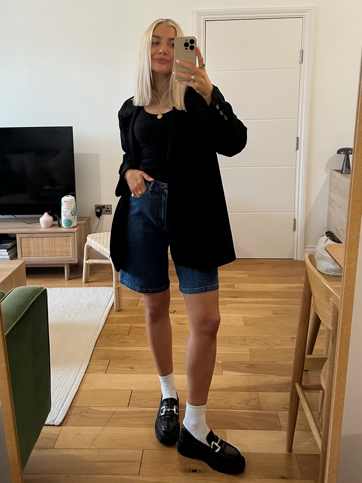 Step Out in Style: Chunky Loafers Outfit Ideas for Every Season - Magic ...