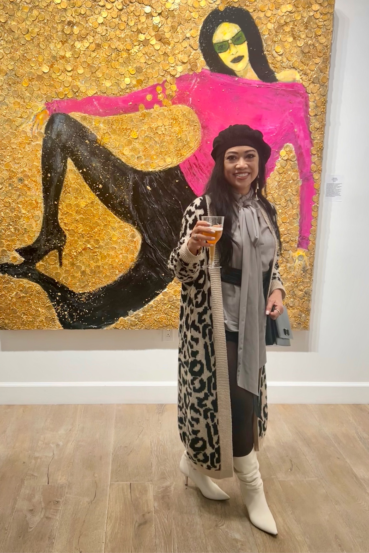 "Mastering the Art of Style: Chic Outfits for Your Next Gallery Visit ...